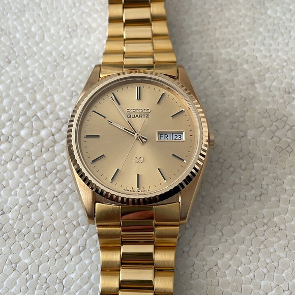 Seiko | Accessories | New Vintage Seiko Sq Daydate Quartz Watch | Poshmark